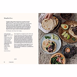 Living Ayurveda: Nourishing Body and Mind through Seasonal Recipes, Rituals, and Yoga