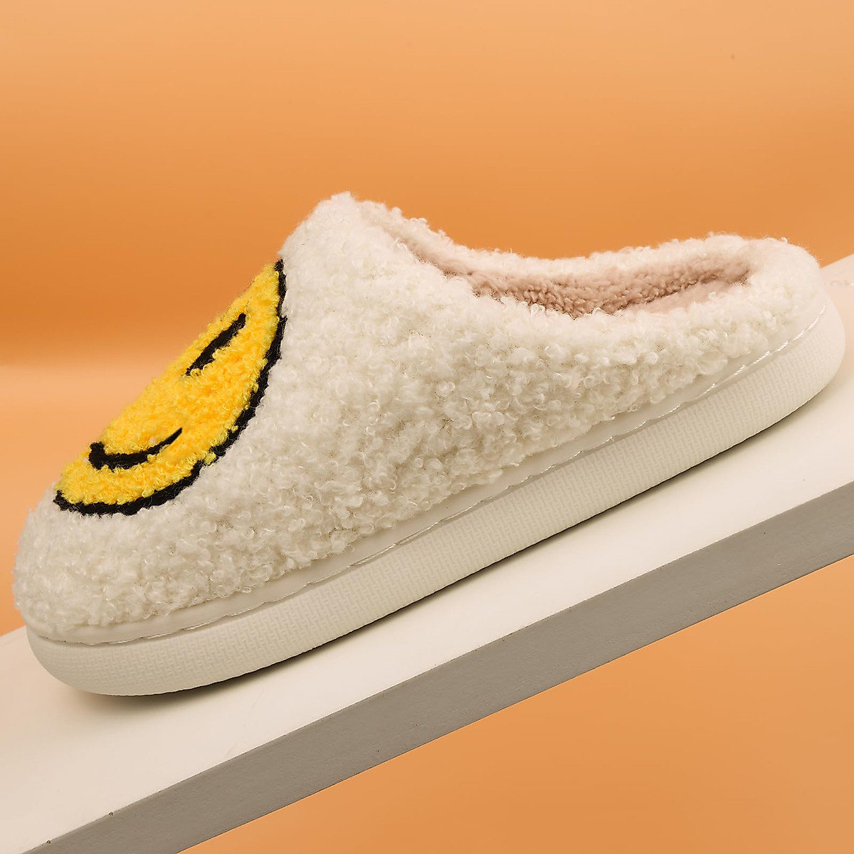 ZICKYO Kids Slippers Boys Girls Cute Happy Face House Slippers Warm Soft Plush Non-Slip Indoor Outdoor Slip-on Shoes White Yellow 3-4 Big Kid