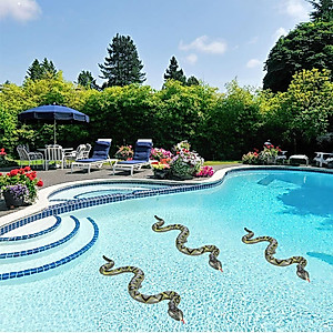 Large Inflatable Snake, Realistic Inflatable False Snake, False Snake Halloween Prank Props, Lifelike Inflatable Snake for Garden Pool Halloween and April Fool's Day Party Decoration (3PCS)