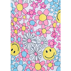 iscream Silky Soft Plush 56" x 60" Bold Print Fleece Throw Blanket - Daisy Smiles