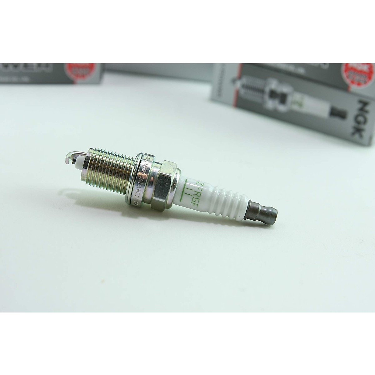 NGK Spark Plug ZFR5F-11- Set of 4