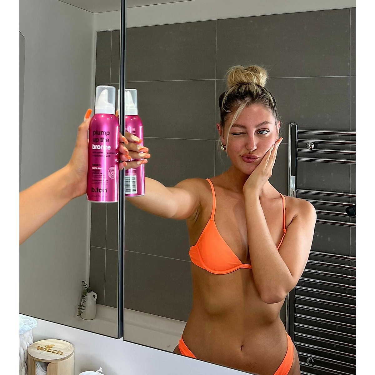 b.tan Dark Gradual Self Tanner Whip | Plump Up the Bronze - Daily Aerosol Foam to Build a Deep, Bronzed Everyday Glow, Enriched With Hyaluronic Acid + Guarana For Plump, Juicy Skin, 207ml