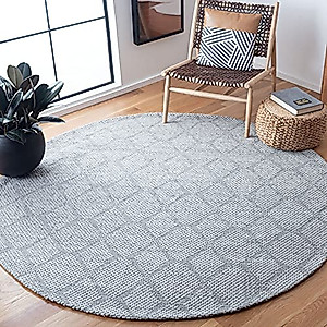 SAFAVIEH Marbella Collection 7' Round Silver/Grey MRB551G Handmade Premium Wool Area Rug