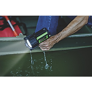 PowerSmith Rechargeable Spotlight 700 Lumen Waterproof Rechargeable Lithium-Ion Battery-Powered LED Spotlight Flashlight with Ergonomic Handle and Charger (PSL10700W)