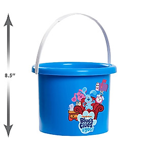 Blue's Clues & You! Bath Bucket 7-Piece Set, 3 Water Toys, 1 Figure, Bath Fizzy, Sponge and Bucket, Kids Toys for Ages 3 Up, Amazon Exclusive