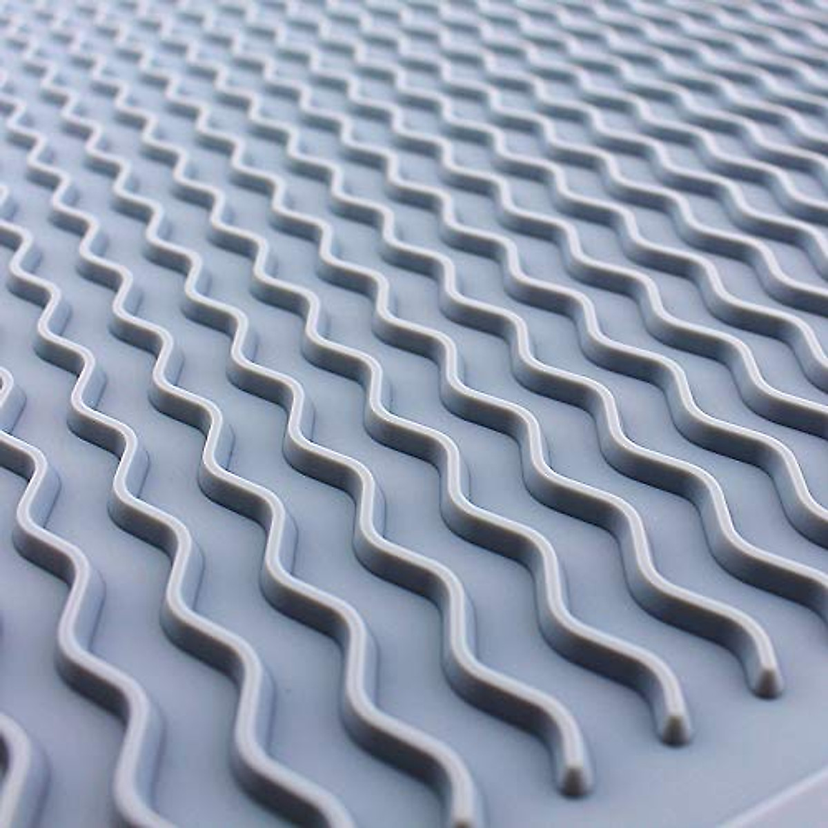 Silicone Dish Drying Mat 3PCS for Easy Clean,Heat-resistant,Eco-riendly,Multiple Usage.For Kitchen Counter or Sink,Table Insulation and Microwave Oven Oil Drainage