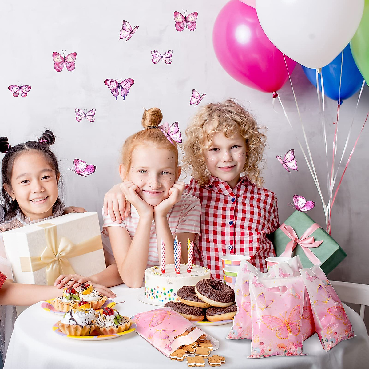 Teling 50 Pcs Butterfly Gift Bags Plastic Small Pink Butterfly Candy Bags Butterfly Birthday Goodie Bag with Die Cut Handle for Butterfly Theme Party Gift Wrapping Supplies Decor, 7 x 10 Inch