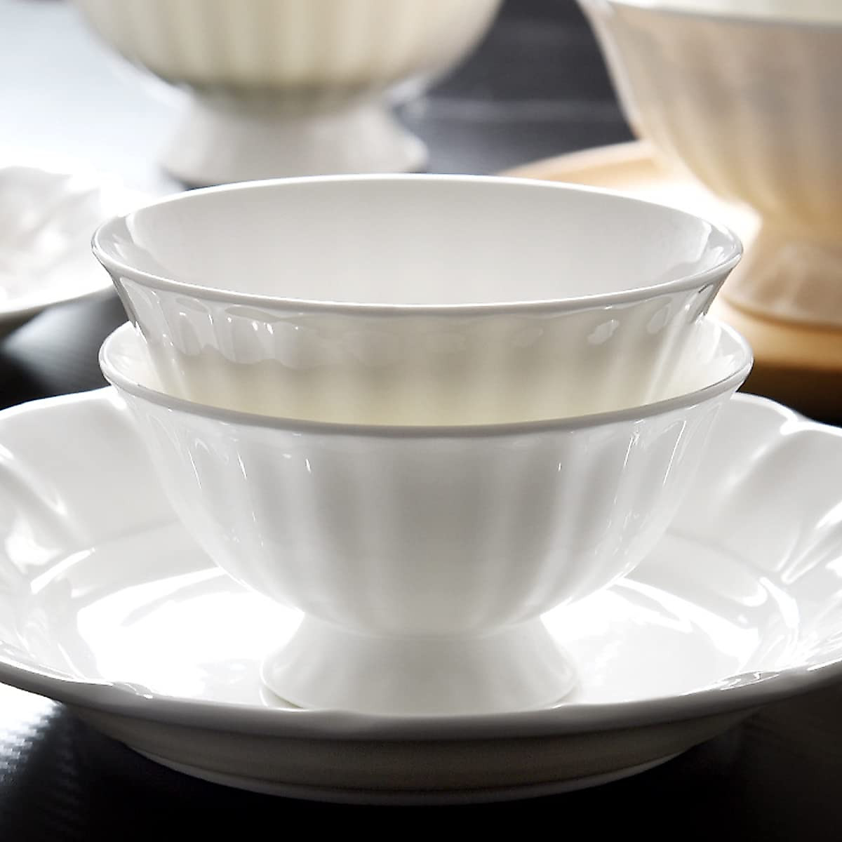 DOERDO Ceramic Footed Bowl Decorative Fruit Holder Dessert Display Stand for Kitchen Counter Centerpiece Table Decor, 6.3"x3.3"