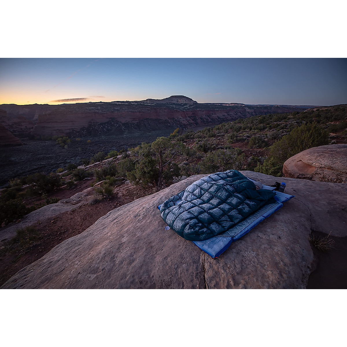 Big Agnes King Solomon (650 DownTek), 20 Degree, 40" Double Wide