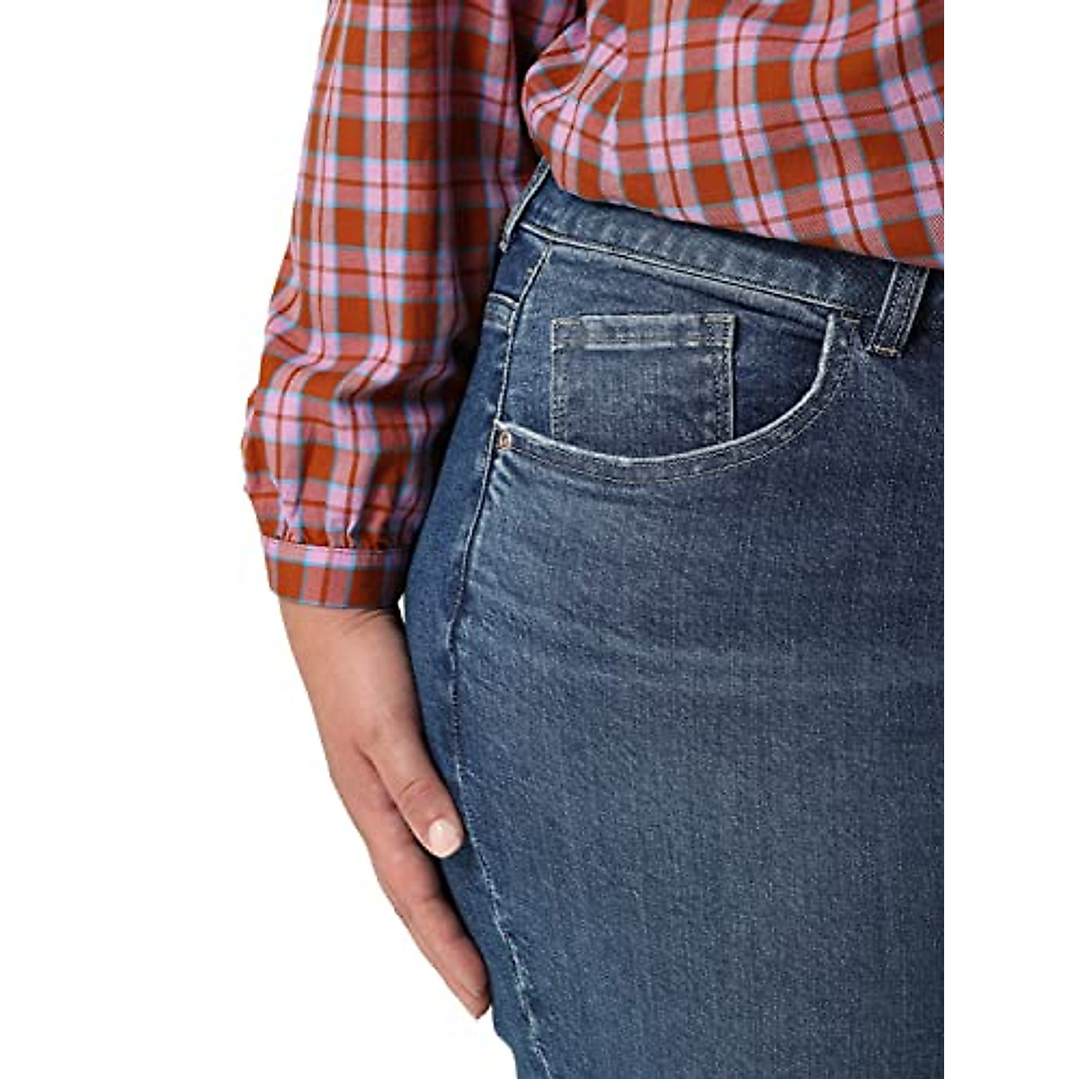 Lee Women's Size Mid Rise Boyfriend Jean, Standout DX, 22 Plus