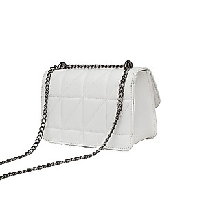 Beatfull Small Quilted Crossbody Bags for Women Stylish Bee Purses and Handbags with Double Chain Design