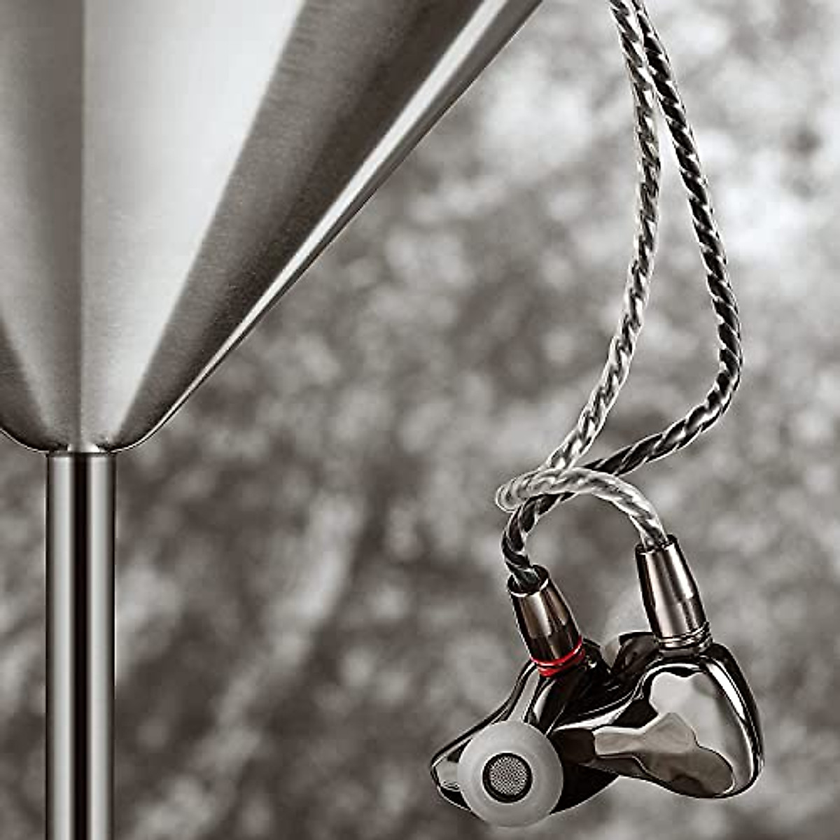 Ikko OH10 in-Ear Monitor, Detachable Design in-Ear Headphone/Earphone,10mm Dynamic Drive + Knowles 33518 Balanced Drive Dual Hybrid