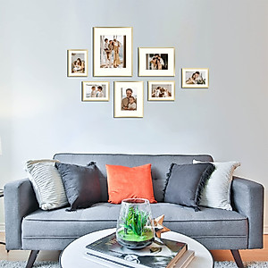 Golden State Art, 7 Pack, One 11x14, Two 8x10, and Four 5x7 Pictures. Aluminum Photos Frame for Wall or Tabletop Display (Gold)