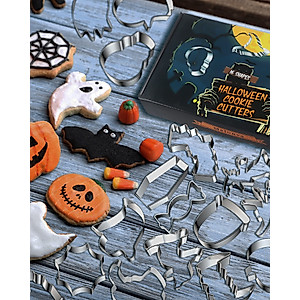 16 Pcs Halloween Cookie Cutters Halloween Set with Decorating Instructions Stainless Steel Pumpkin Witch Hat Cat Bat Skull Ghost Candy Coffin And More