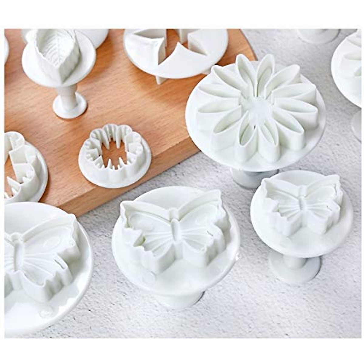 33 Piece Fondant Cake Cookie Plunger Cutter Sugarcraft Flower Leaf Butterfly Heart Shape Decorating Mold DIY Tools