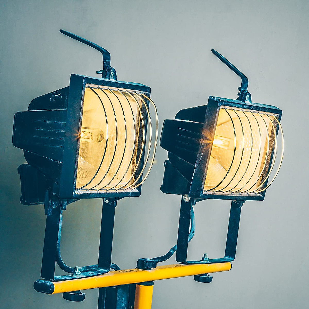 3 Pack TP Lighting J Type T3/78mm, 120V 150W Light Halogen