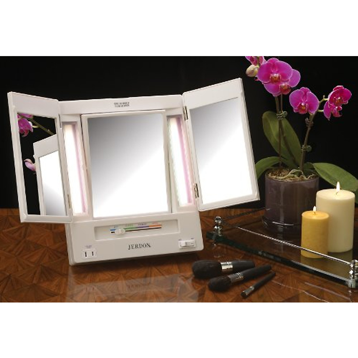 JERDON Tri-Fold Two-Sided Makeup Mirror with Lights - Vanity Mirror with 5X Magnification & Multiple Light Settings - White Base - Model JGL9W
