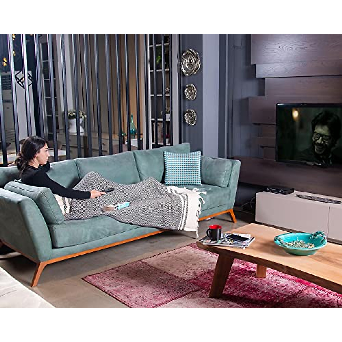 Rumi&Shams Cotton Throw Blankets | Turkish Blanket (52x70 Inches - 8 Colors) | 100% Turkish Cotton Sofa Throw | Striped Chevron Pattern | Summer Throw Blanket | Black Throw Blanket for Couch