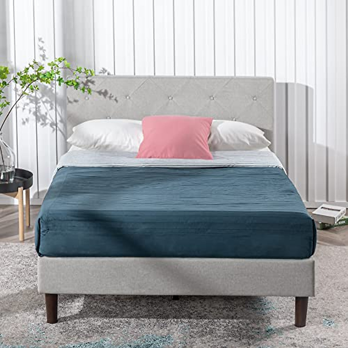 ZINUS Shalini Upholstered Platform Bed Frame / Mattress Foundation / Wood Slat Support / No Box Spring Needed / Easy Assembly, Light Grey, Full