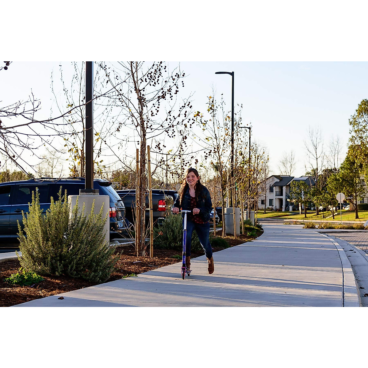 Scooter for Kids | 2 Wheel Scooter for Boys | Two Wheel Scooter for Girls | Outdoor King Kids Scooters | Folding Kids Scooter Easy to Transport | Scooride Skeddadle (Blue)