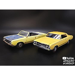 AMT 1964 Olds Cutlass 442 Hardtop 1:25 Scale Model Kit, Factory Color