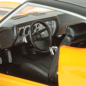 Maisto Special Edition 1:18 1971 Chevrolet Chevelle SS 454 Sport Coupe