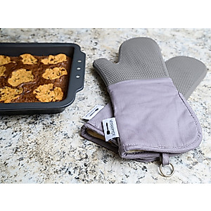 VEERAPPYDY Silicone Oven Mitts Non-Slip Grip Gloves for Grilling Baking Cooking, Heat Resistant 540 degree F, Flexible Terry Cloth Cotton, Storage Hanging Hooks Black 2 pack, 14.9X6.7in