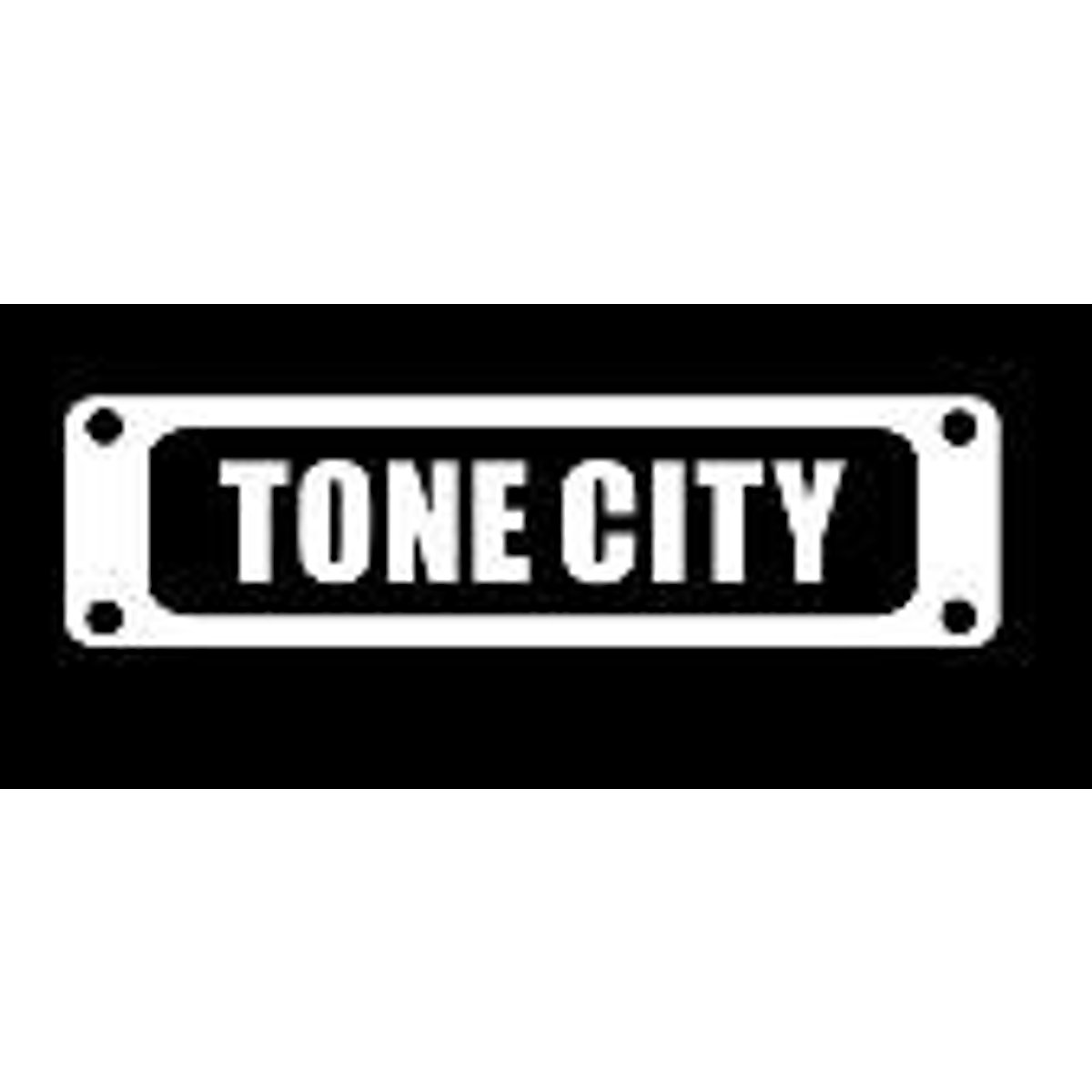 Tone City Fuxx Fuzz Octave Fuzz with toggle option. Mighty Mini!