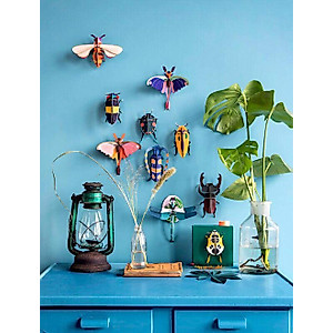 Studio Roof 3D Wall Decoration, Small Honey Bee (IMA48)