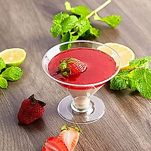 Zezzxu 40 Pack Plastic Martini Glasses - 5 oz Disposable Dessert Cups with Spoons Reusable Cocktail Glasses for Party Champagne, Parfait, Ice Cream, Pudding and Trifle