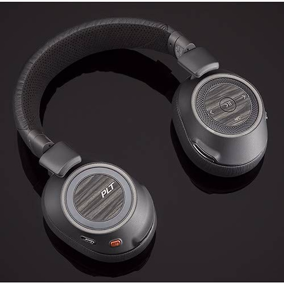 Plantronics Voyager 8200 UC Bluetooth Headset with USB Type-A Adapter (Black) (208769-01) Essential Bundle (Renewed)