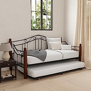 Hillsdale Furniture Madison Daybed with with Pull Out Trundle