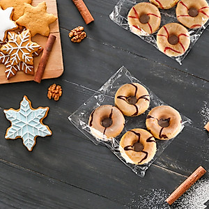 MoloTAR || 200 Pcs 5''x 7'' Clear Resealable Cello/Cellophane Good for Bakery,Adhesive Treat, Candle, Soap, Cookie Poly Bags