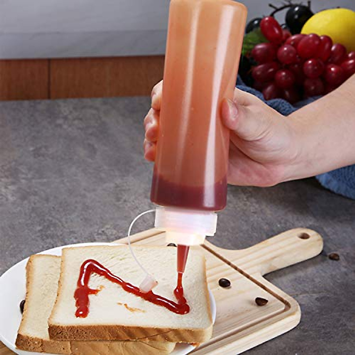 OAMCEG 8 Pack Condiment Squeeze Bottles 16 OZ Durable Plastic Squeeze Squirt Bottle with Discrete Measurements, for Ketchup, BBQ, Sauces, Syrup, Condiments, Dressings, Arts and Crafts - BPA Free