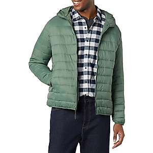Amazon Essentials Men's Lightweight Water-Resistant Packable Hooded Puffer Jacket, Green, Medium