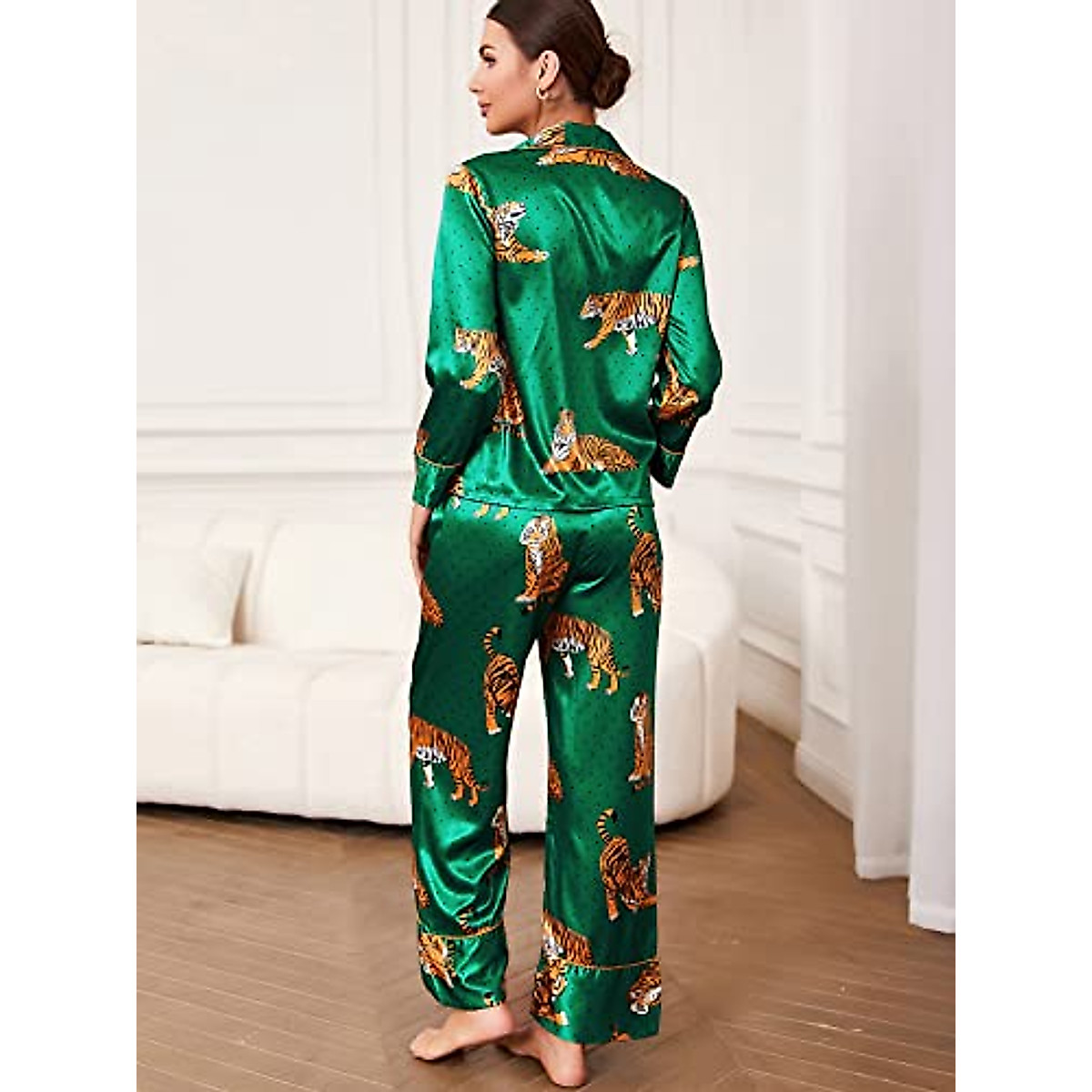 SheIn Women's Satin Sleepwear Lapel V Neck Leopard Print Long Sleeve Pajamas Set Green Polka Dot & Tiger Print Medium