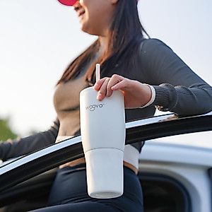 WOOVO 30 oz Tumbler with Lid and Straw - Insulated Double Wall Stainless Steel Water Bottle with SIlicone Boot - BPA Free Dishwasher Safe Tumbler, Reusable 30oz Travel Cup Stay Hot Cold - White