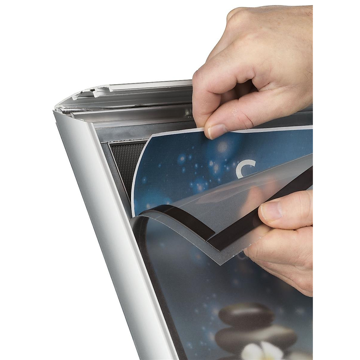 Displays2go 8.5" x 11" Outdoor Pedestal Menu Sign, Floor Standing, Snap-Open Door, Aluminum – Silver (CM8511PSV2)