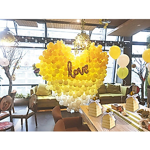 Cyblinia 30 Pack Paper Beehive Gift Boxes Bee Candy Boxes Party Favor Boxes Wedding Favor Candy Boxes with Ribbons for Party Decorations