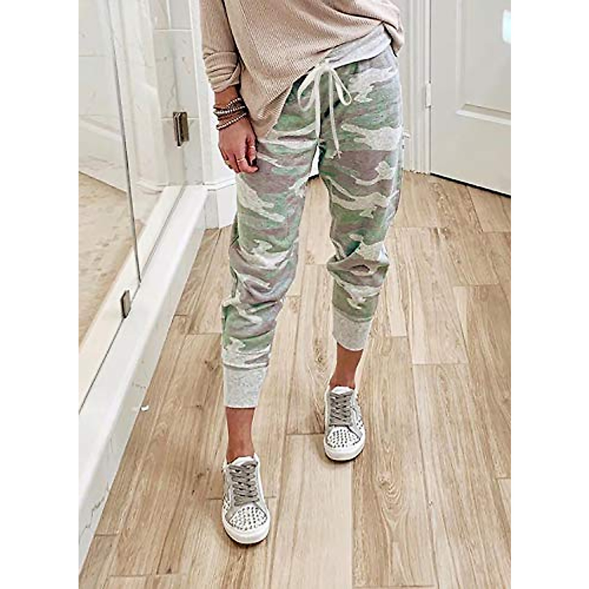 Acelitt Woman Fashion 2023 Casual Fall Drawstring Elastic Waist Camo Joggers with Pockets Sweatpants Workout Gym Comfy Athletic Pants Green XL