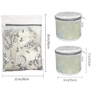 Honeycomb Mesh Laundry Bags For Delicates With Zipper,Washing Bag For Socks, Small Laundry Bag For Delicates, Underwear, Tshirts, Swimsuit, Baby Clothes, Lingerie Bag For Socks (12"x16" 3pcs)
