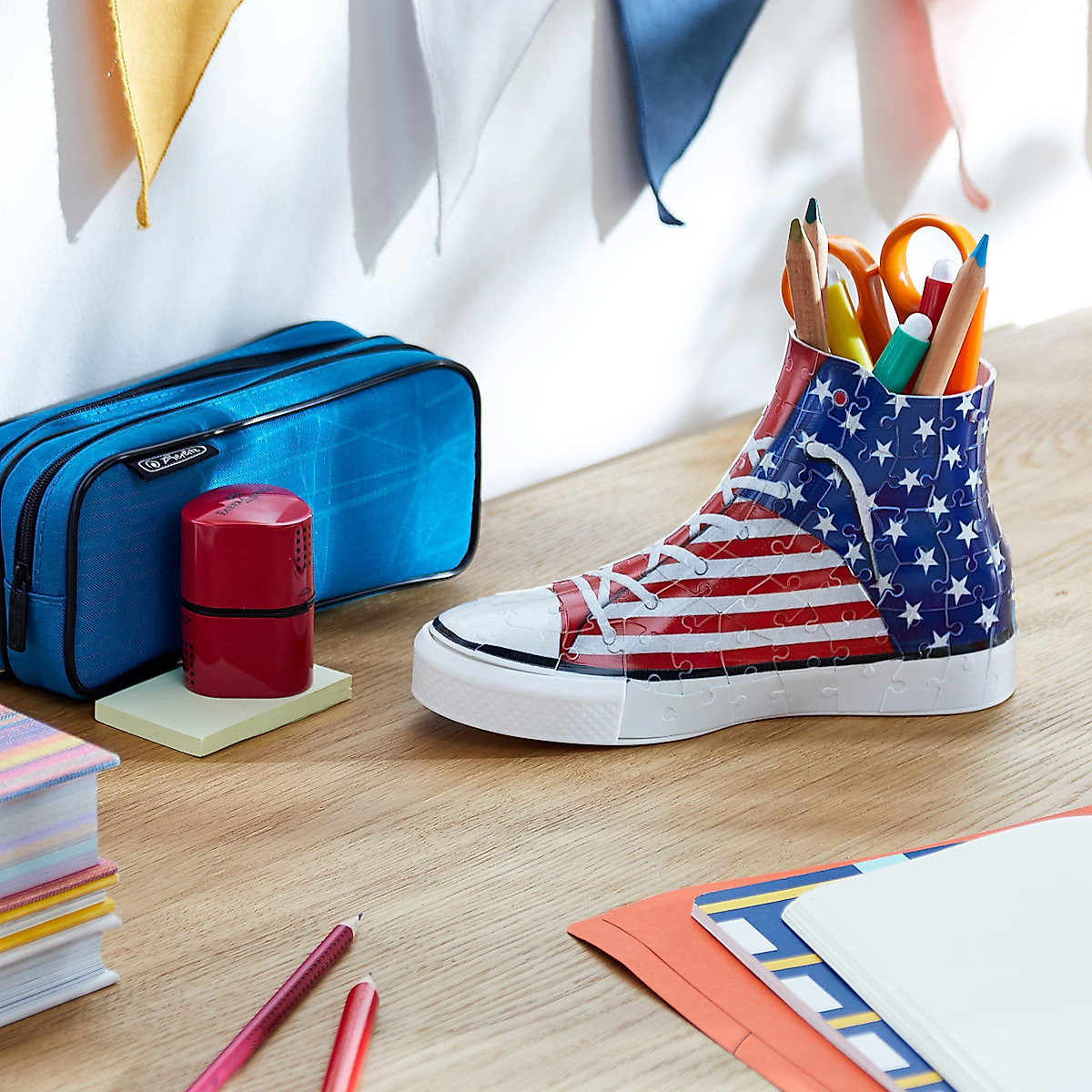 Ravensburger Sneaker American Style - 112 Piece 3D Jigsaw Puzzle | Precision Fit for Kids and Adults | Easy Click Technology | Durable Display Piece | Over 130 Years of Quality