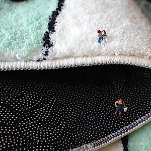 Irregular Shaped Rug Cream Rug Area Rug Nonslip Washable Rug Living Room Rugs for Bedroom Soft Outdoor Indoor Floor Mats Modern Abstract Carpets for Bedroom Home Decor