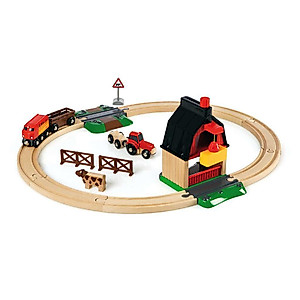 BRIO 33719 Farm Railway Playset – Interactive Toy Train Set for Kids | FSC-Certified Wood | Expandable Tracks | Promotes Skill Development