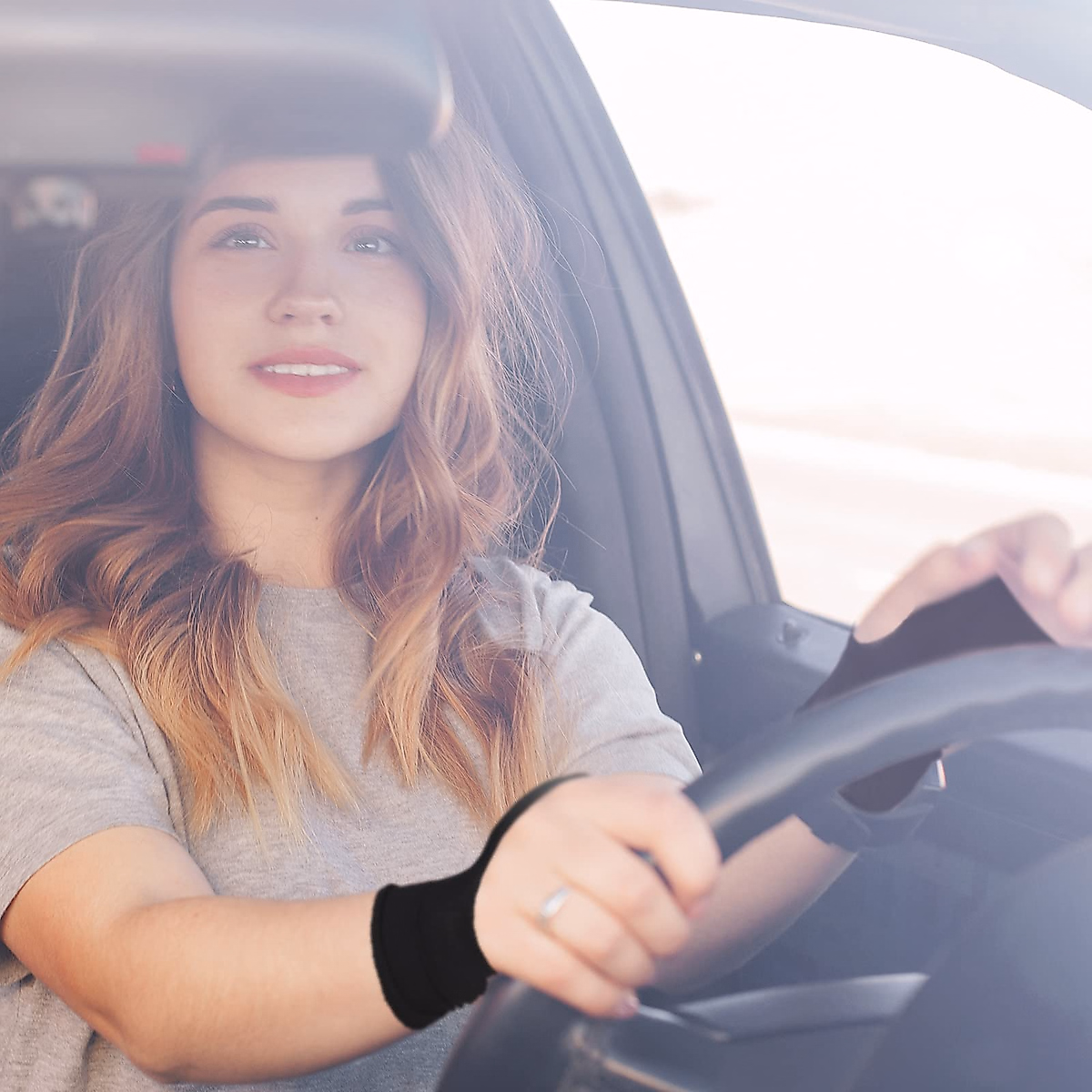 8 Pairs Women Sunblock Fingerless Gloves Summer UV Protection Driving Glove Non Slip for Outdoor Activities (Fresh Colors)