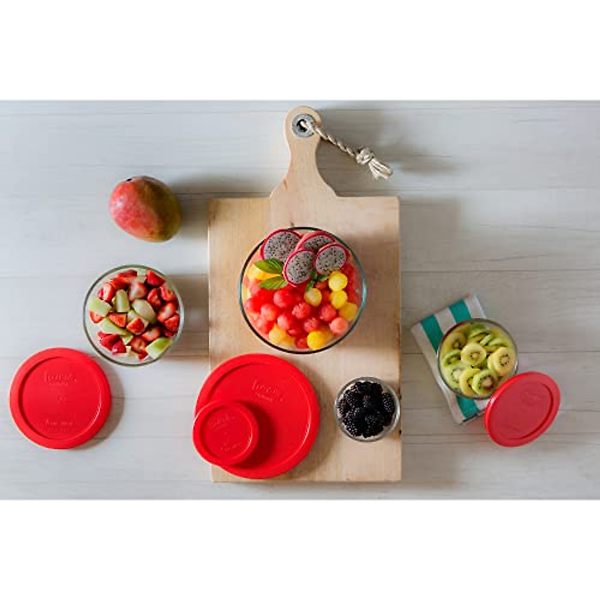 Pyrex Simply Store 1-Cup Single Glass Food Storage Container with Lid, Non-Pourous Glass Round Meal Prep Container with Lid, BPA-Free Lid, Dishwasher, Microwave, Oven and Freezer Safe