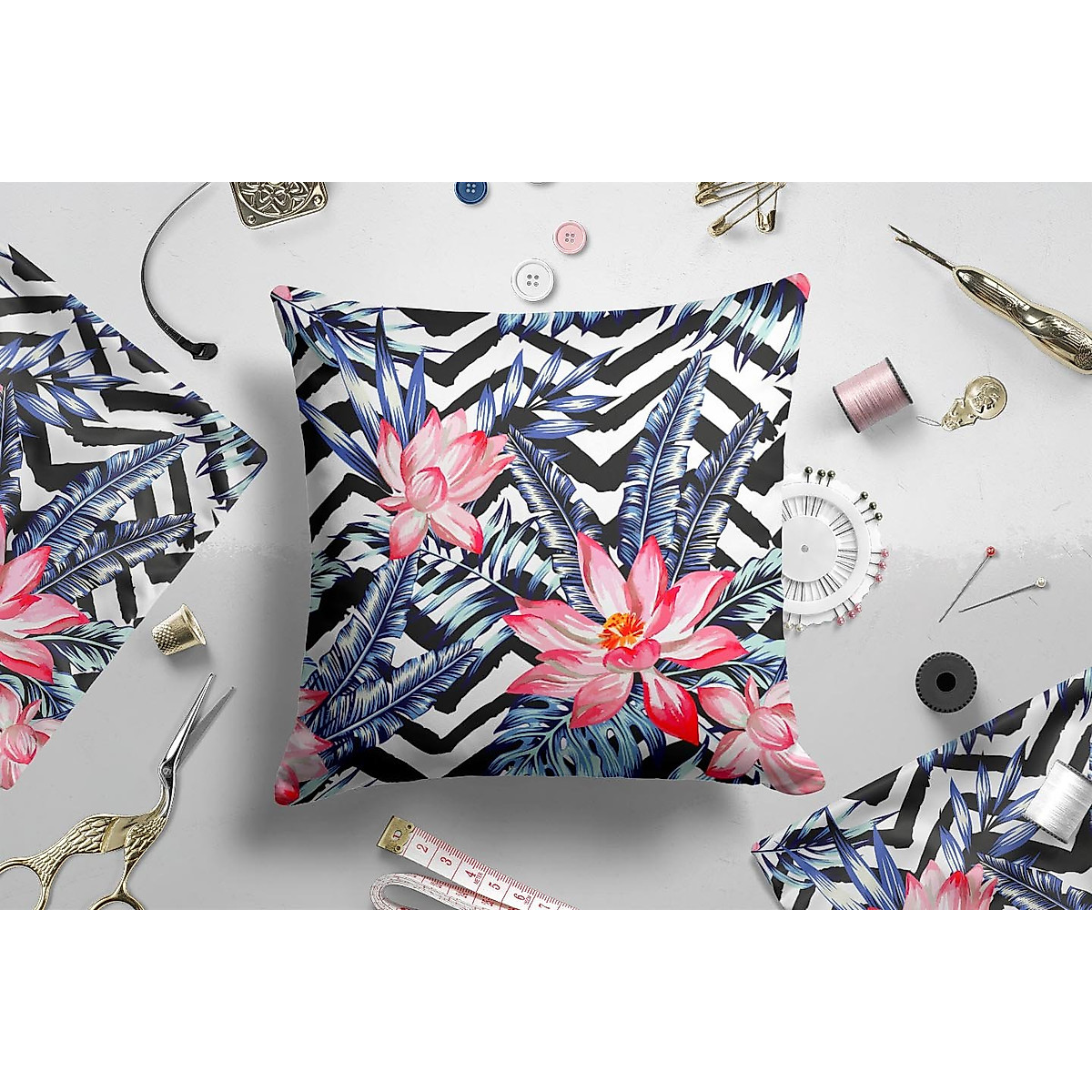 iiRov Summer Design Ink-Fuzed Decorative Throw Pillow - Vivid Tropical Chevron Floral v1