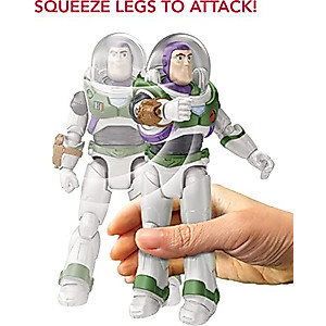 Mattel Lightyear Toys Action Figure & Accessories, Mission Equipped Buzz Lightyear Figure & Projectiles, Blasting Action