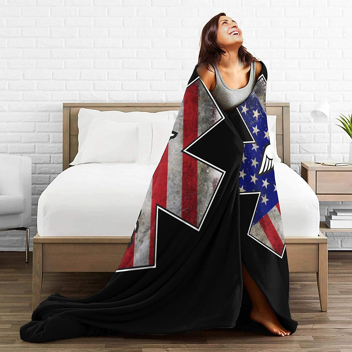 Rqwaaed EMS Star of Life EMT Paramedic Medic American Flag Throw Blankets Cozy Warm Lightweight Flannel Blanket for Sofa Bed Men and Women