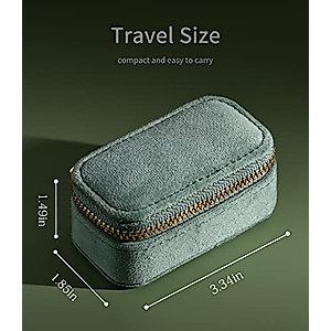 TAIMY Mini Jewelry Travel Case, Velvet Small Travel Jewelry Box, Portable Jewelry Travel Organizer Box for Rings Earrings Necklaces, Gifts for Women Girls(Green Emerald)